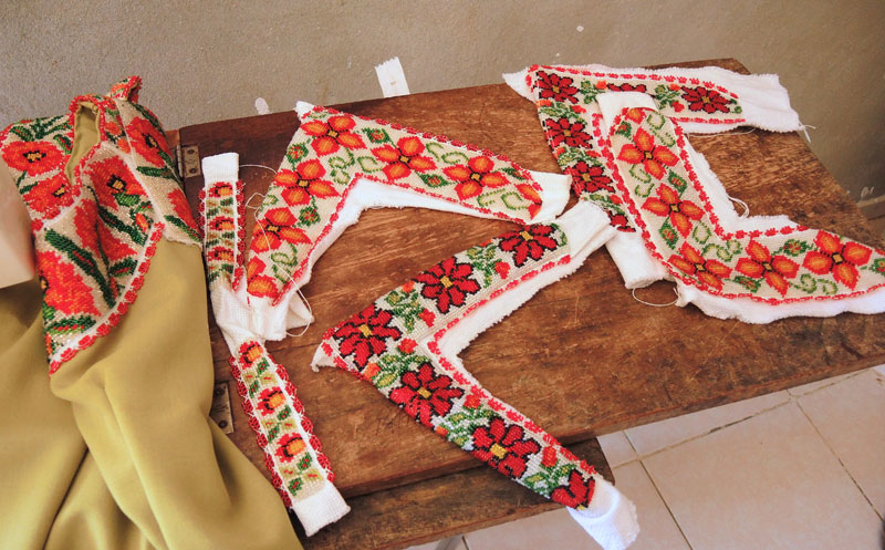 The Beauty and the Bead in Mexico - ClothRoads