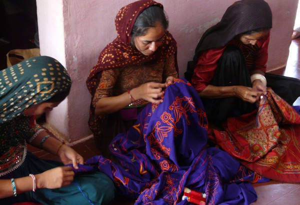 Textile Travel - ClothRoads