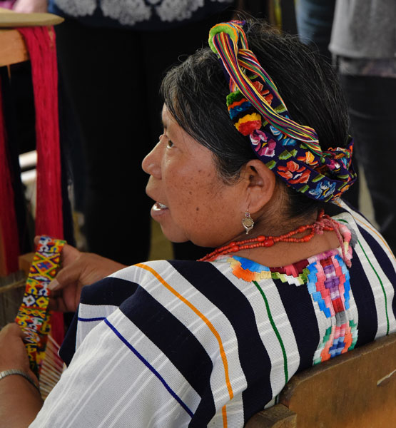 Guatemalan Weaving Forms a Life - ClothRoads